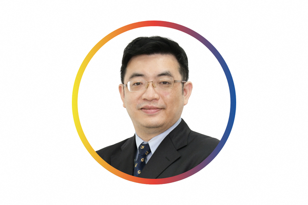 Prof Austin Yen Hung Lin