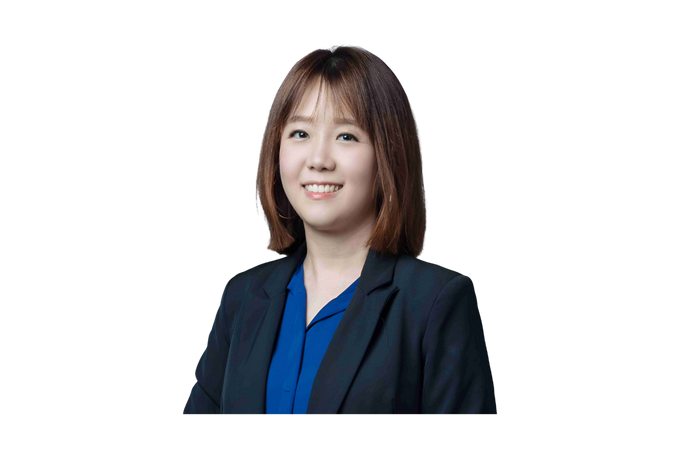 Dr Novi Yanti Sari